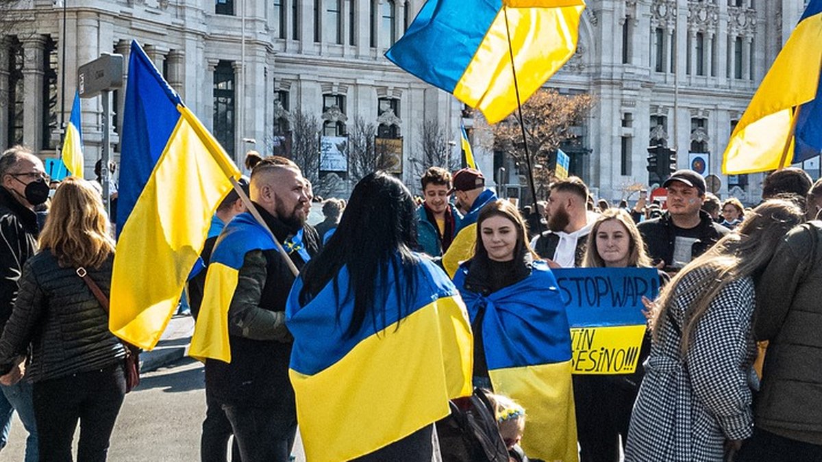 Paris : la Région Île-de-France lance un appel aux dons pour l'Ukraine ...