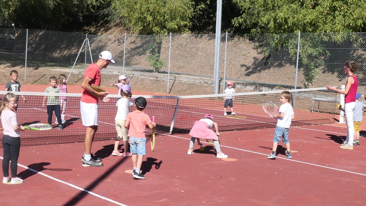 Luc-la-Primaube. Les maternelles de Jean-Boudou initiés au tennis ...