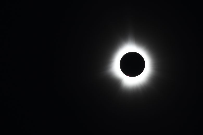 Eclipse solaire : découvrez les magnifiques images du phénomène, il ...