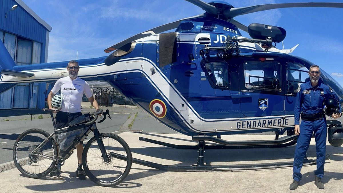 La tête au-dessus des nuages, le Villefranchois Patrick Lamarre, pilote ...