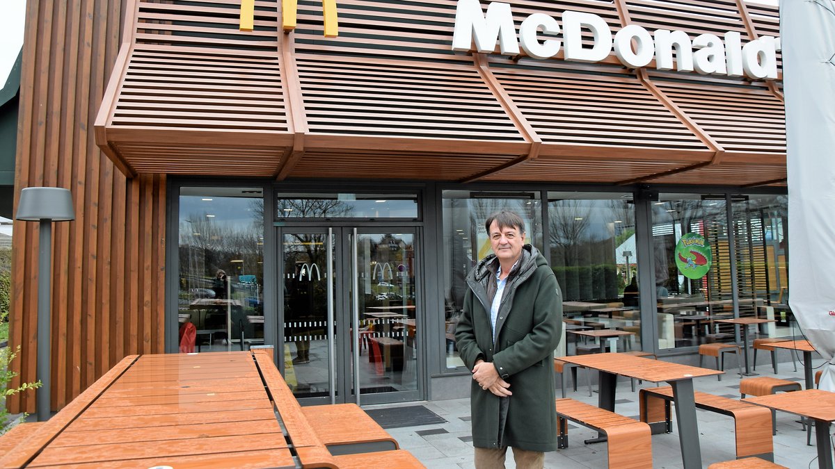 25 ans après le démontage du McDonald’s de Millau, Rodez est-il devenu ...