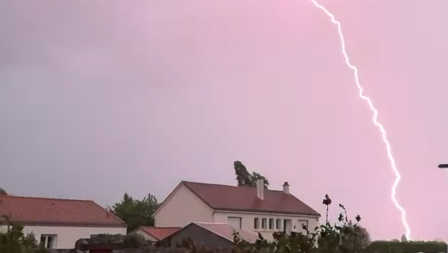 CARTES. Météo : coups de tonnerre, rafales de vent et grêle, 72 ...