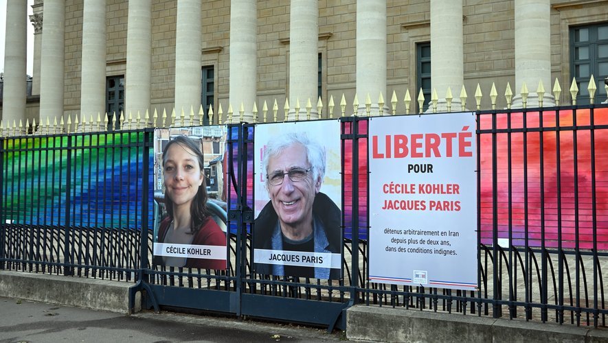 Détenus en Iran : que risquent les deux Français Cécile Kohler et ...