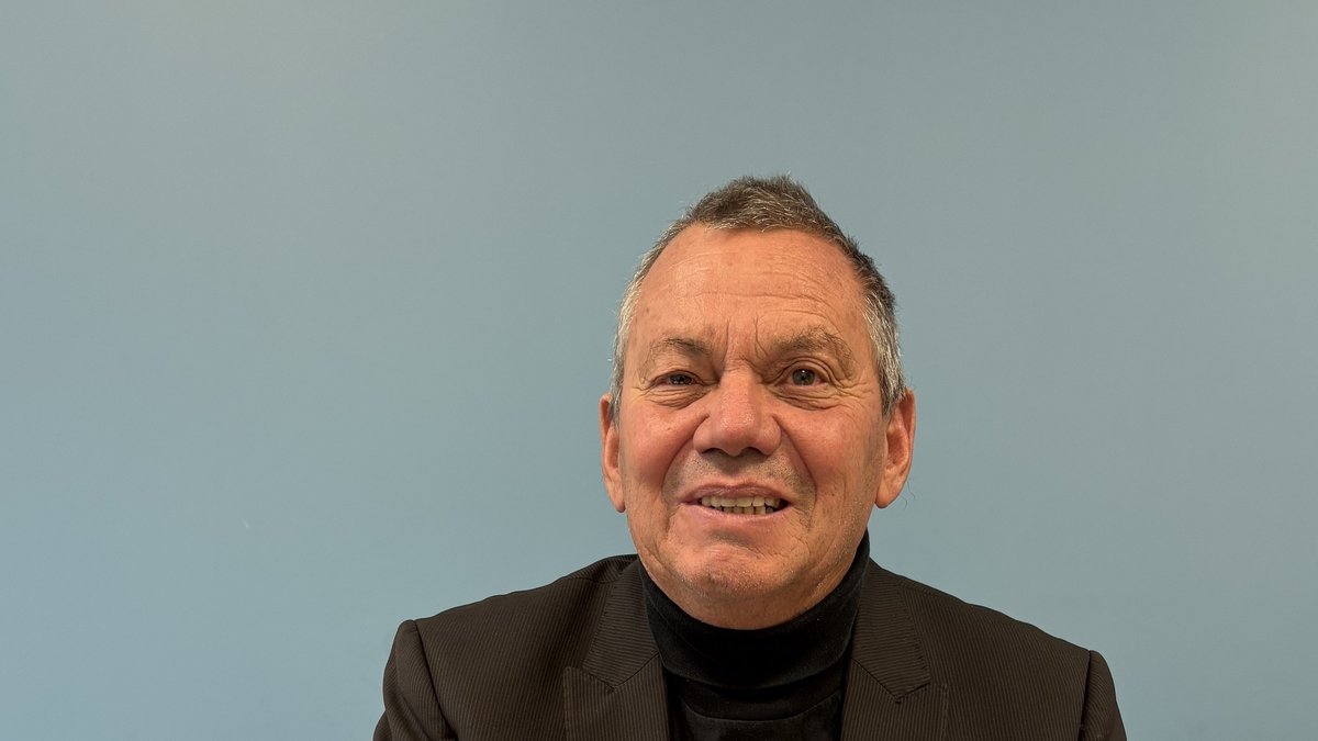 Décès du maire de Salmiech : Thierry Palazzeti a été élu et succède au ...