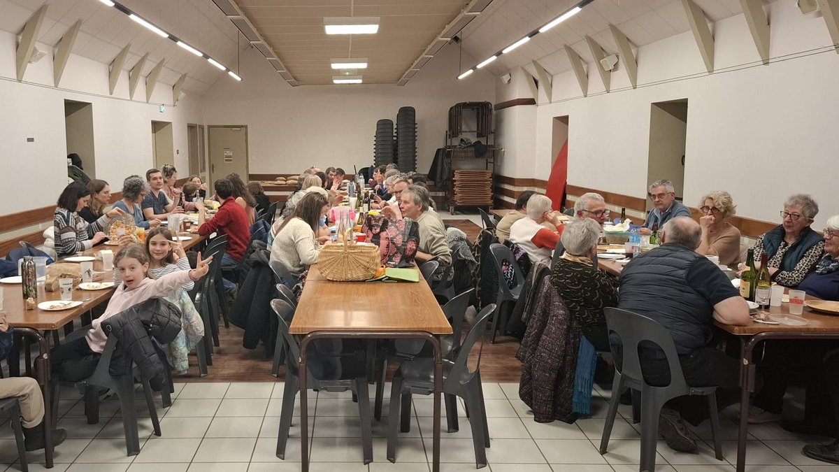 Bokep colmek muncrat très charmante jeune femme, bon