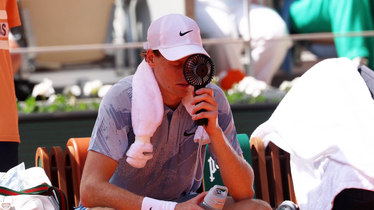 Immense surprise à Roland-Garros : le numéro 1 mondial Jannik Sinner ...